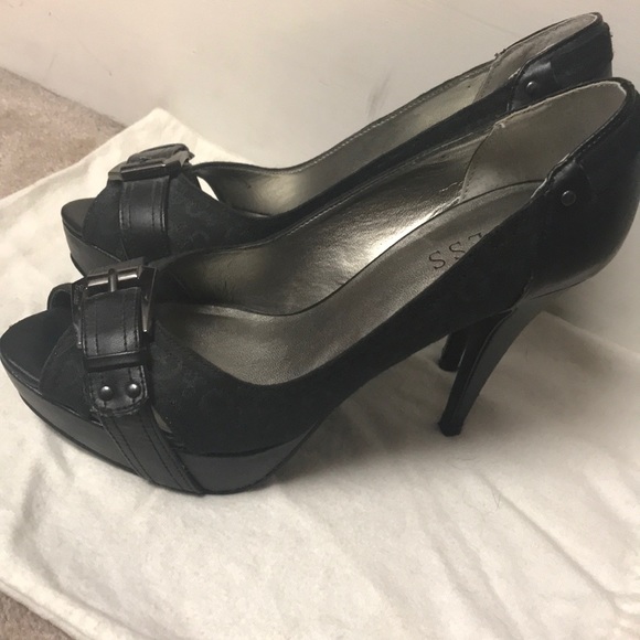 Guess | Shoes | Guess Monogram Black Heels Size 7 | Poshmark